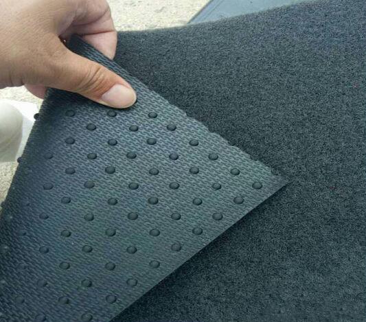 Factory customizes automotive carpet rolls